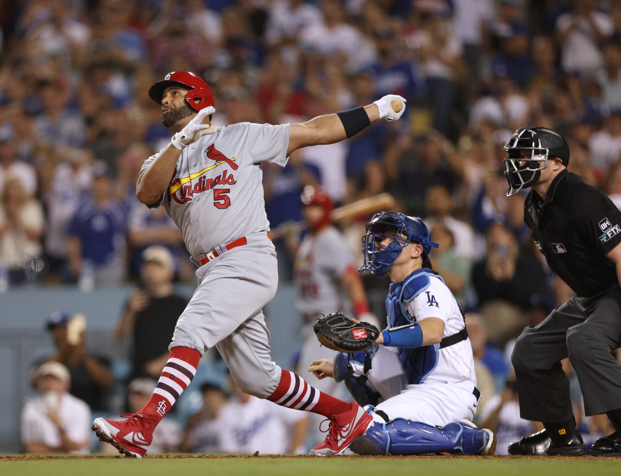 El jonrón 700 de Albert Pujols sale a subasta a un precio monstruoso ...